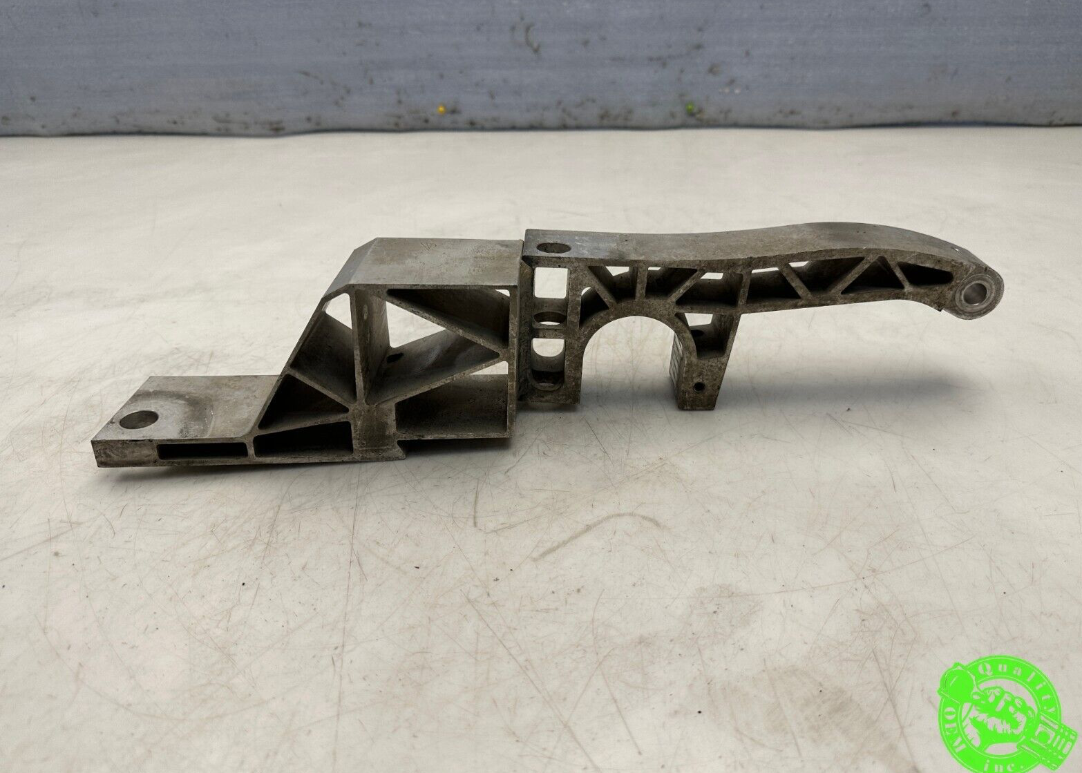 2010-2013 PORSCHE PANAMERA FRONT CROSS MEMBER SUBFRAME RIGHT SIDE ...