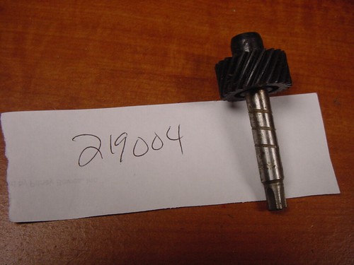 NOS Speedometer Pinion Gear Triumph TR7 Rover SD1 2600 2300 in Gearbox ...