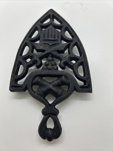 vintage wilton cast iron trivet | eBay