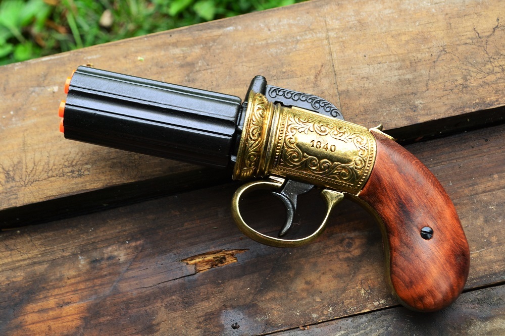 Pepper Pot Gun Lot 524: Starr Four Barrel Pepperbox Pistol, .32