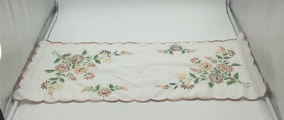 Embroidered Needlepoint Dresser / Coffee Table Scarf Linen With ...