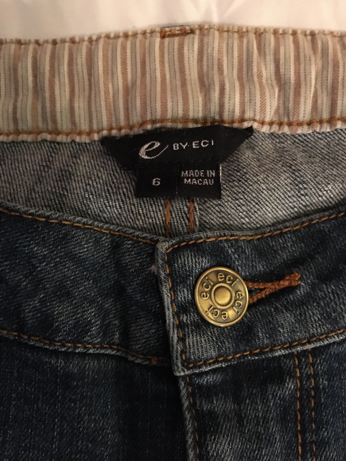 E by ECI Capri Jeans Size 6 ~ Beaded Embroided Cuffs and pockets | eBay