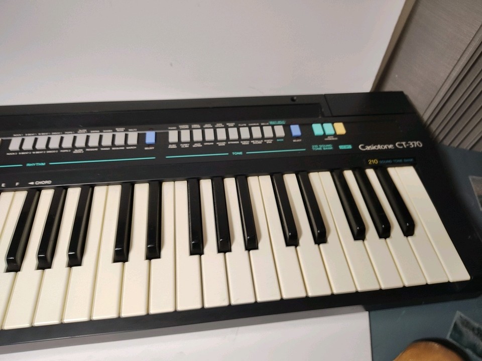Casio Casiotone CT-370 Electronic Keyboard Made In Japan W/ Adapter ...