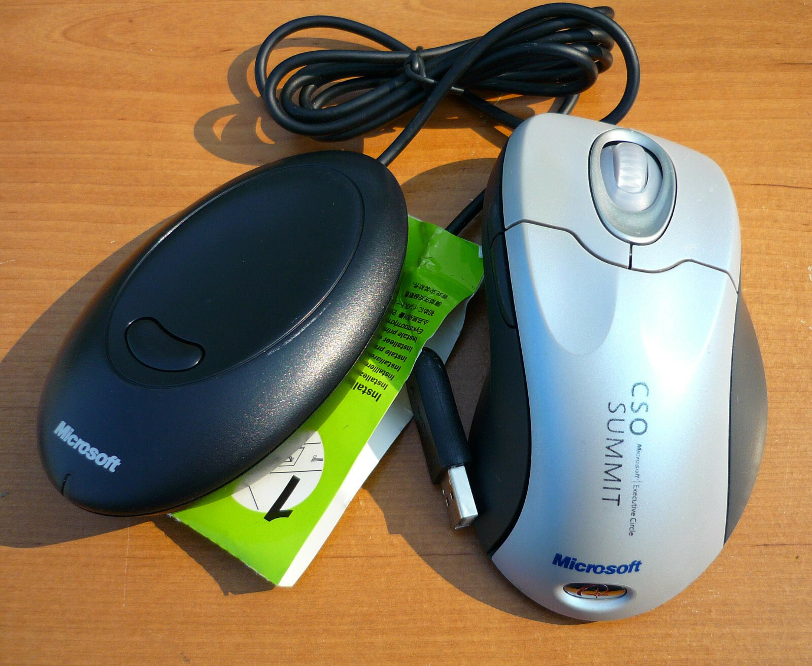 Microsoft Wireless Intellimouse Explorer 2.0 1007 - CSO SUMMIT ...