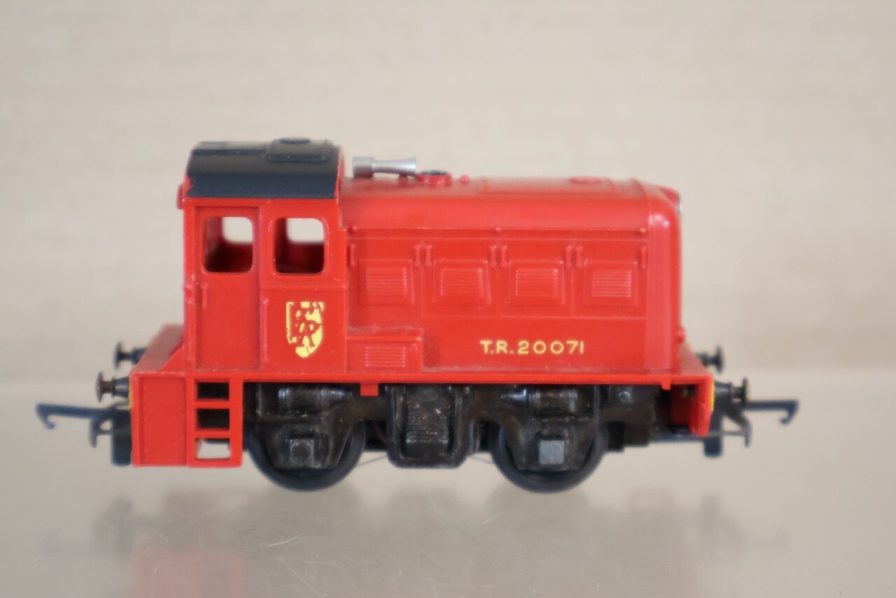 TRIANG R353 TRANSCONTINENTAL TR 0-4-0 DOCK AUTHORITY SHUNTER LOCO 20071 ...