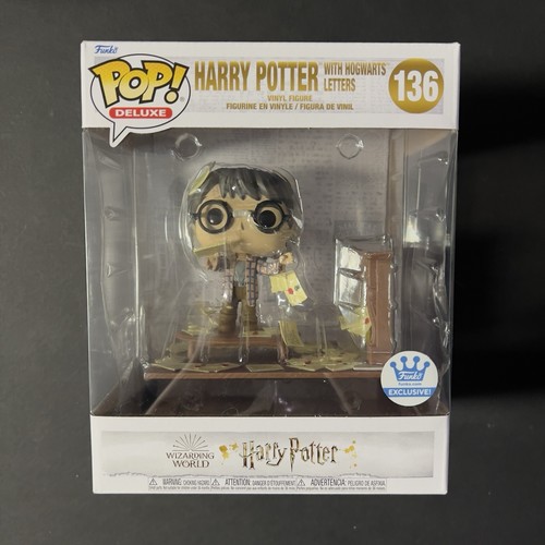 Funko Pop Deluxe Harry Potter with Hogwarts Letters #136 Funko Shop ...