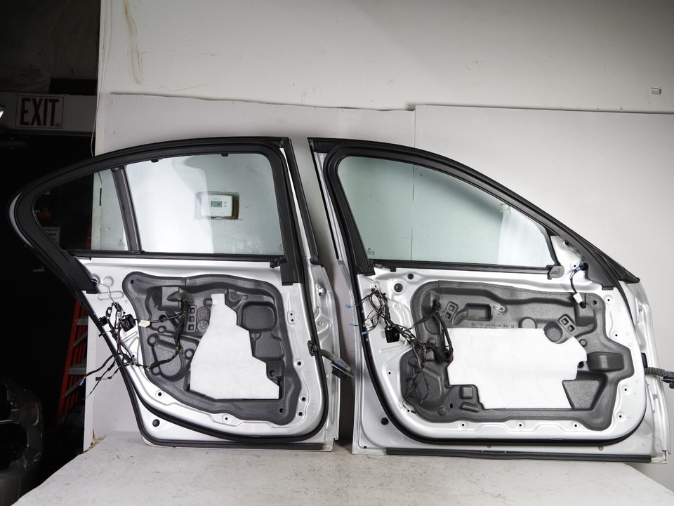 🚗11-16 BMW F10 535i 550i 528 Front & Rear Driver Side Doors Complete ...