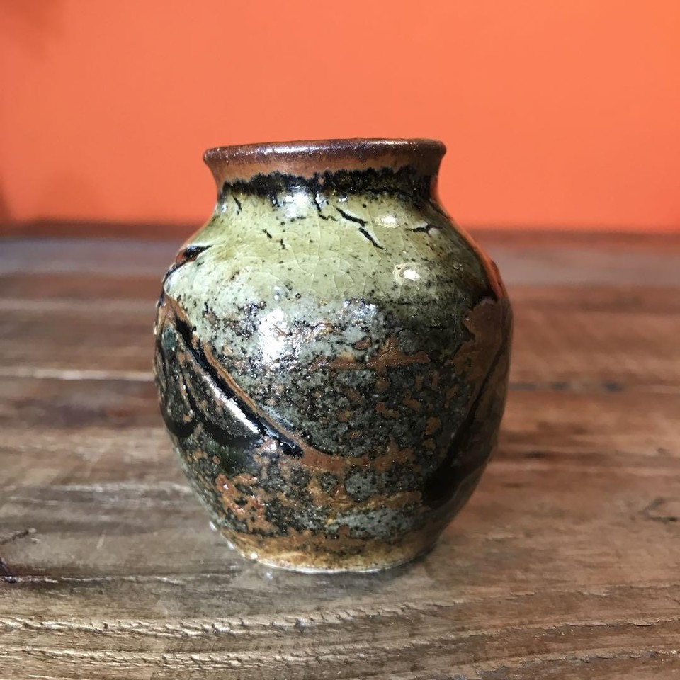 Jiro Kinjo Okinawa Tsuboya Ware Small Yachimun Earthenware Pot (Used ...