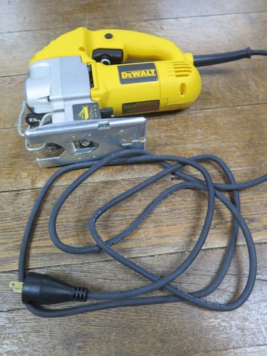 DeWALT DW317 Variable 1" Stroke Speed Corded Orbital Compact Jig Saw ...