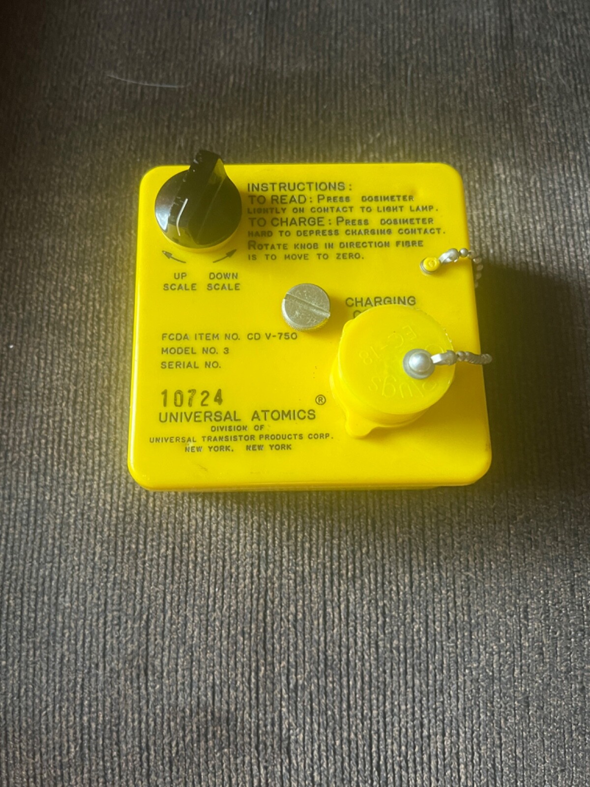 UNIVERSAL ATOMICS DOSIMETER CHARGER CD V 750 Model No. 3 | eBay