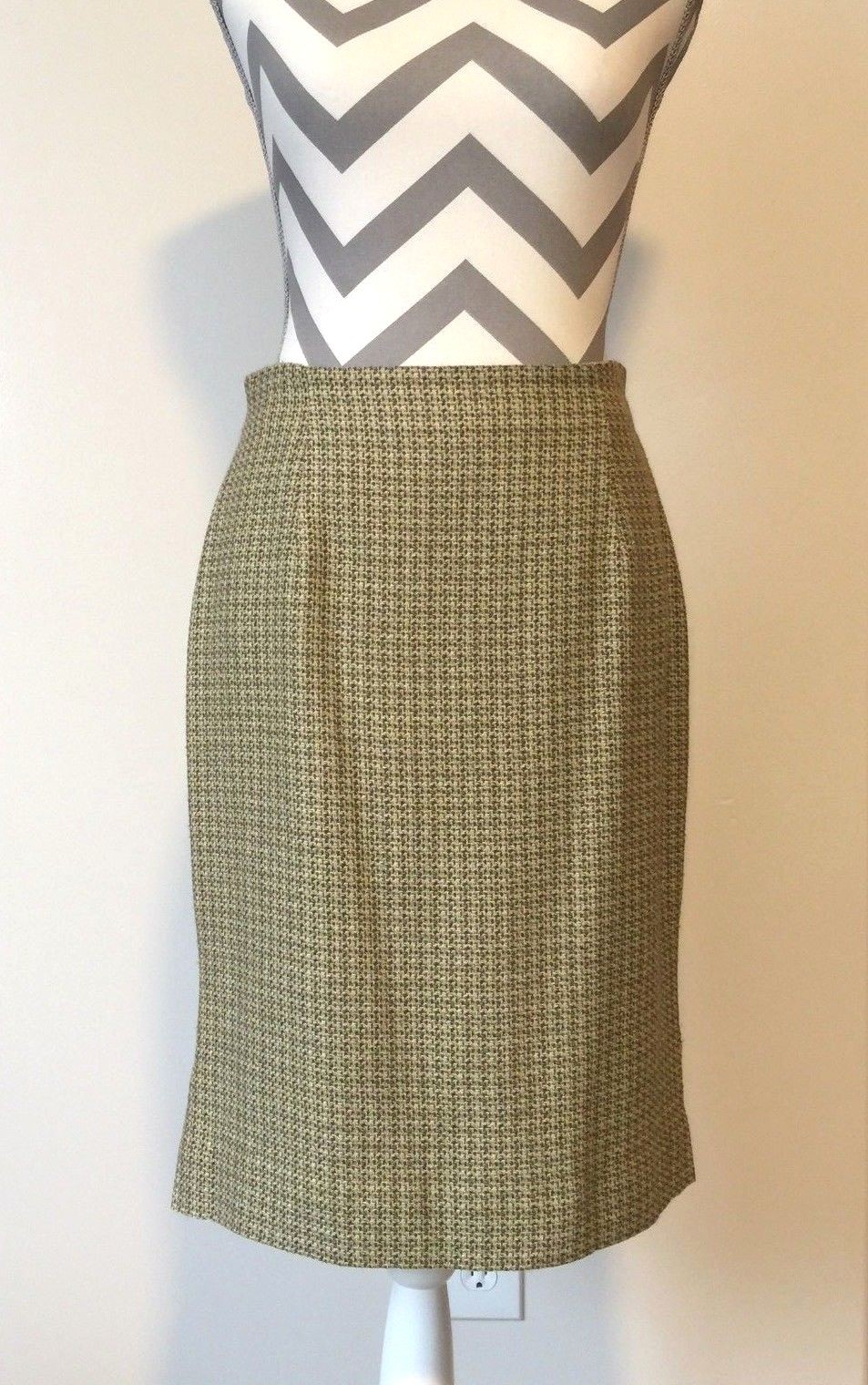 Rena Rowan 726 Woman's 2-Piece Suit, Beige/ Brown Silk/Wool/Poly Sz 6/8 ...