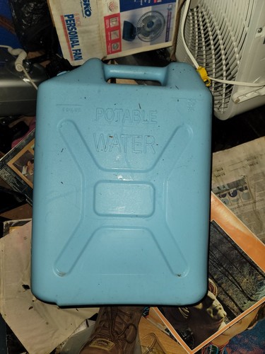 Scepter 5 Gallon Military Style Water Can Container w/ Flexible ...