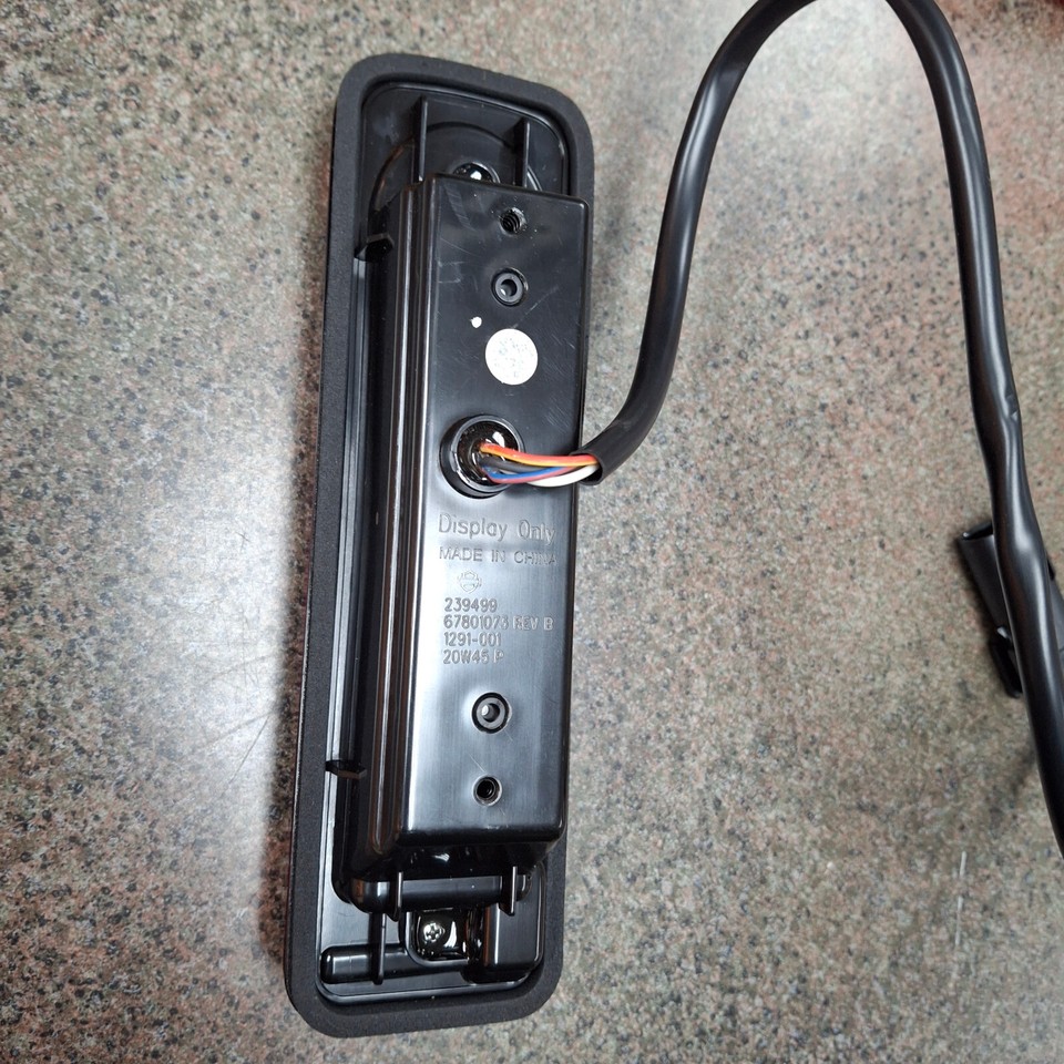 OEM USED Genuine Harley-Davidson Keystone Bag Filler Light 67801080 ...