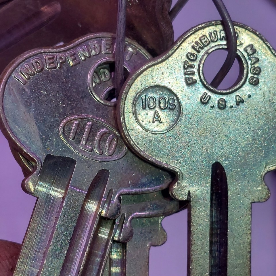 ILCO VTG KEY BLANKS 7 LB NOS UNCUT KEYS. 1143 1014 1011KA AX 1009A ...