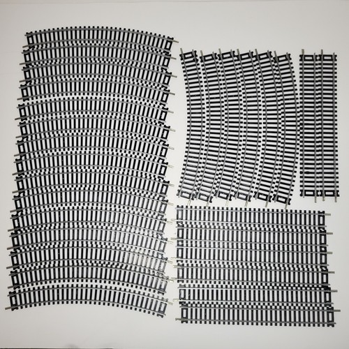 Bachmann HO Scale Train Tracks Lot Of 29 Pieces, 21 Curved And 8 ...