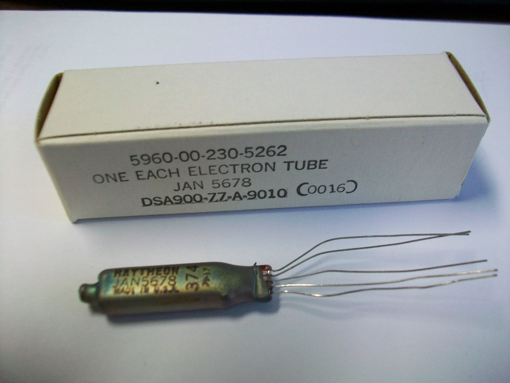 SLEEVE OF 5 RAYTHEON JAN 5678 TUBES | eBay