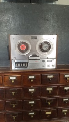 REEL to REEL PHILLIPS tape player,1960s 70 ideal shop/Bar display ONLY ...