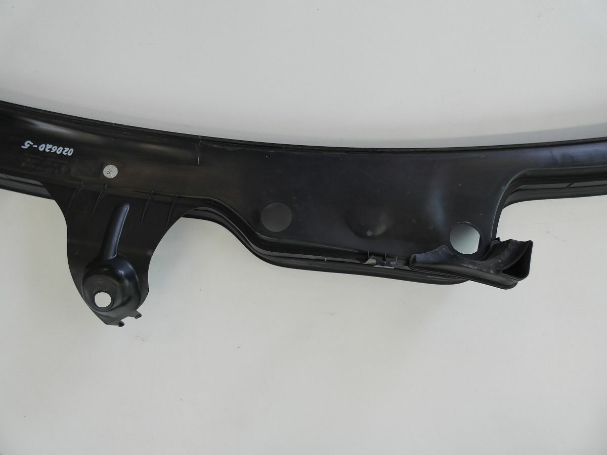 Mercedes W221 S420 wiper cover A2218300228 | eBay