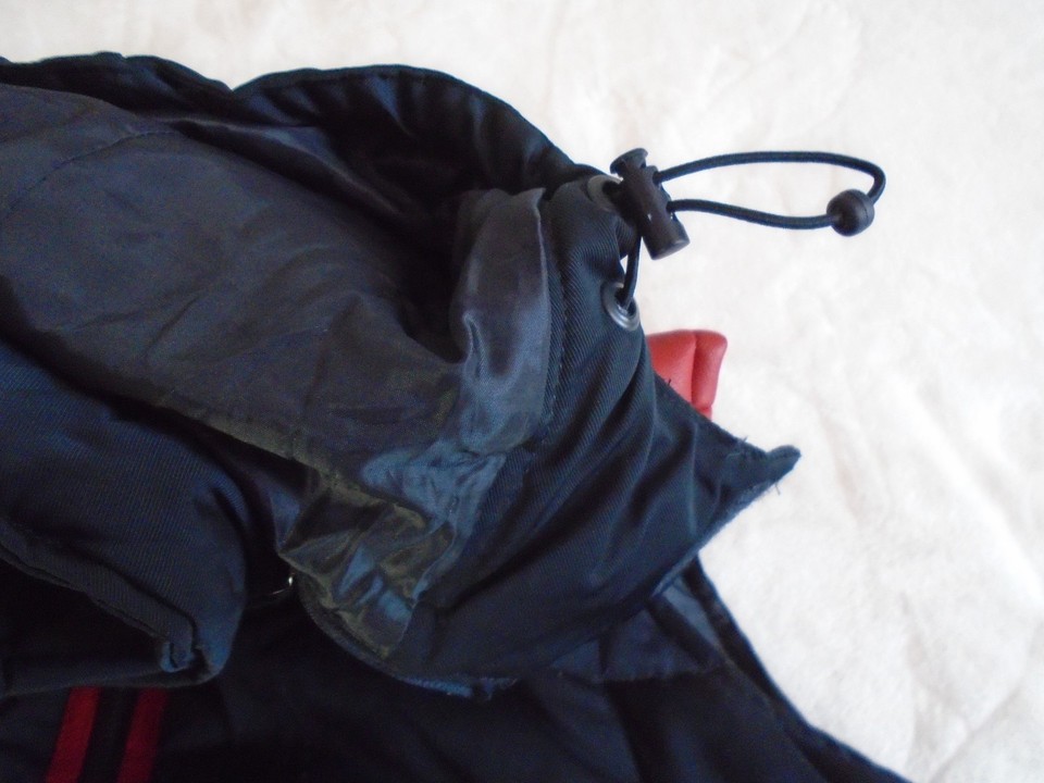 NWOT Men's M Puffer Vest with Hood V.I.P. Collection Black with Red ...