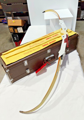 Vintage Quality Yamaha Professional Archery Competition Set w Sight ...