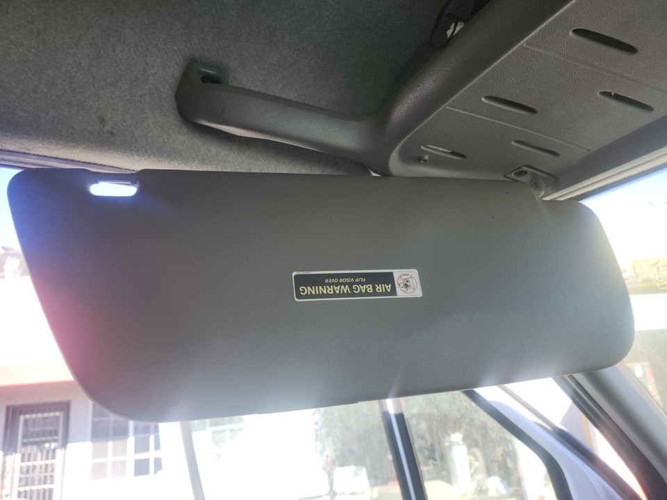 2007 - 2018 Mercedes Benz Sprinter Front Left Driver Side Sun Visor ...