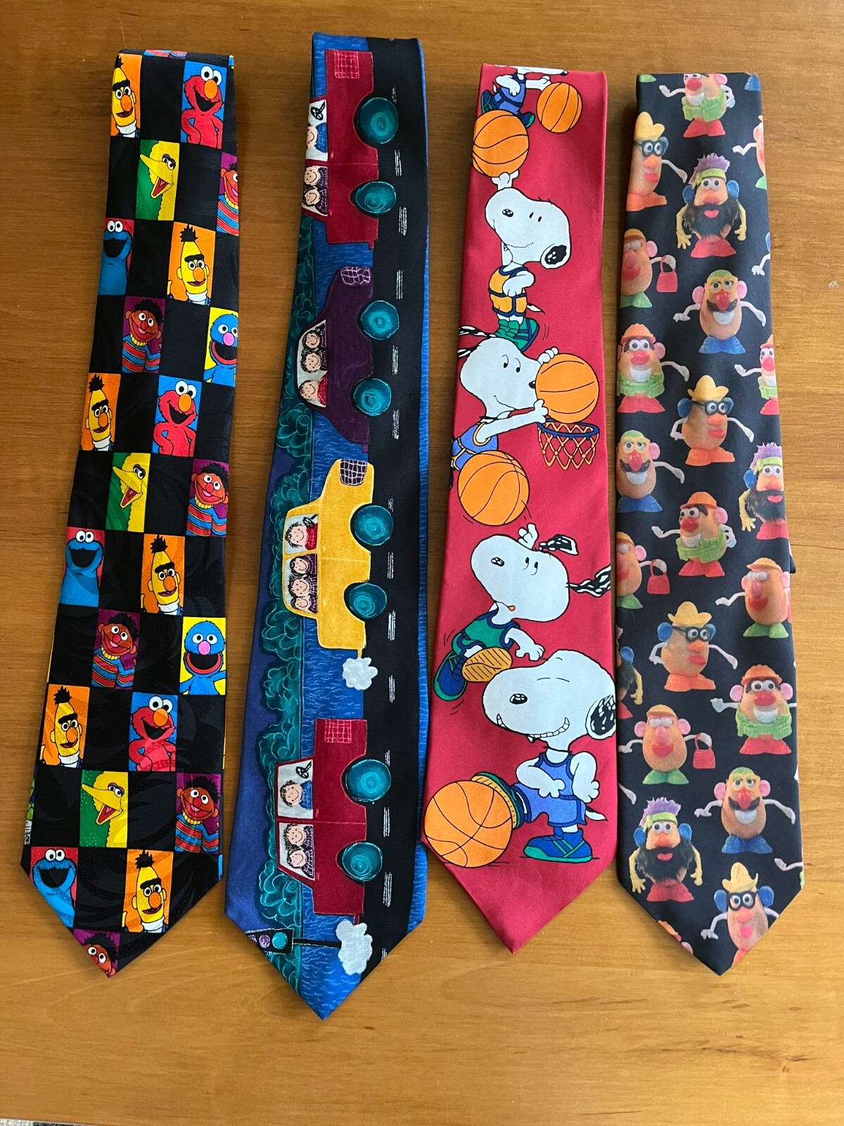 Men's Fun Vintage Character Tie Collection - Gem