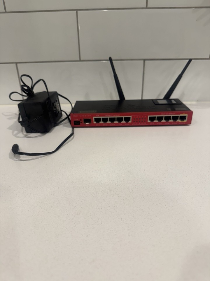 Mikrotik Routerboard RB2011-UiAS-2HnD-IN with Power Adapter | eBay