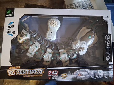 RARE!! SKIDZ RC CRAWLING CENTIPEDE W SMOKE VAPOR ACTION W/LIGHTS N ...