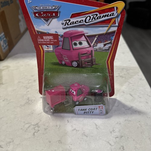 Tank Coat Pitty #74 Mattel Disney Pixar The World of Cars Race O Rama ...
