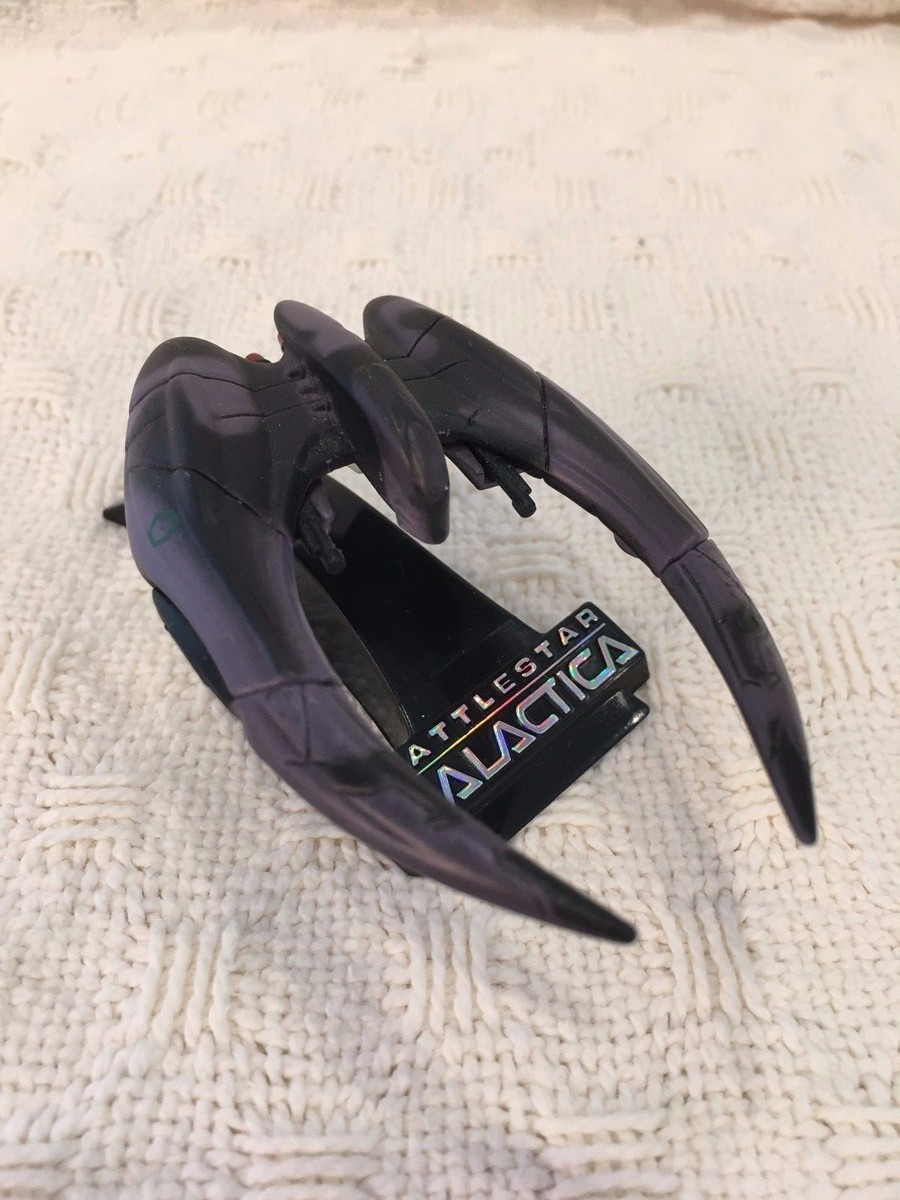 Hallmark Cylon Raider Battlestar Galactica Collection #16 Cylon Raider ...