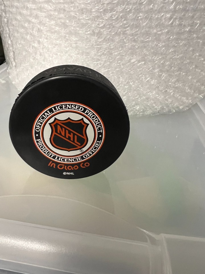 Vintage NY Rangers NJ Devils 1997 Stanley Cup Playoffs Hockey Puck Face ...