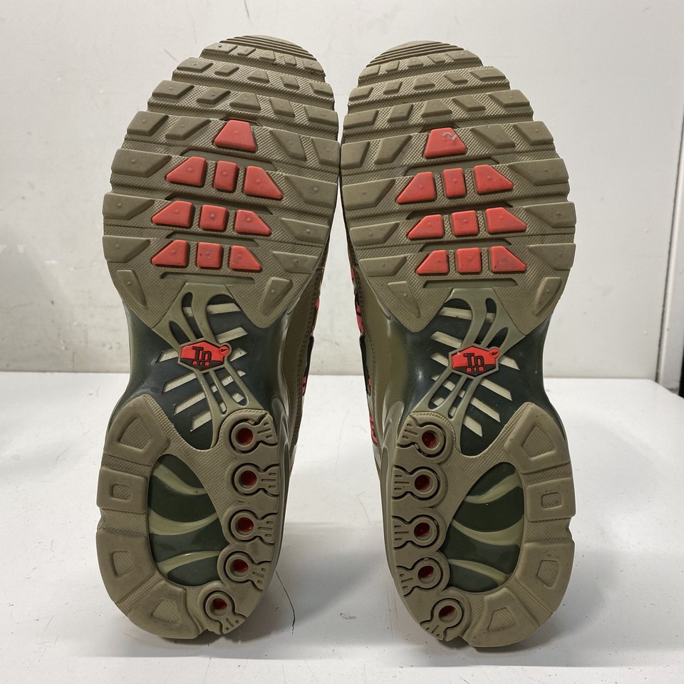Nike Air Max Plus TN Red/Black Camo Athletic Shoe Men Size 11.5 | eBay