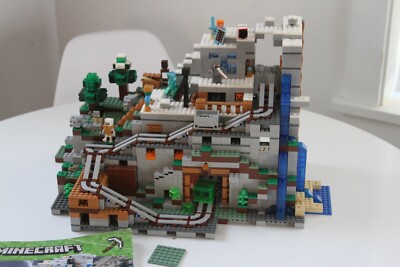 LEGO Minecraft: The Mountain Cave (21137) 673419263818 | eBay