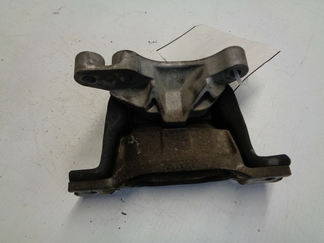 Saturn Vue 3.6 Engine Motor Mount 22774205 2008 2009 2010 Right Upper ...