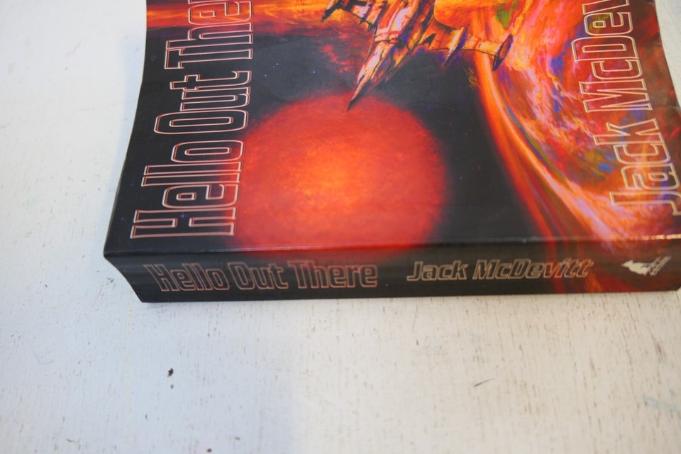 Hello Out There Jack McDevitt First MM Publishing Edition August 2000 ...