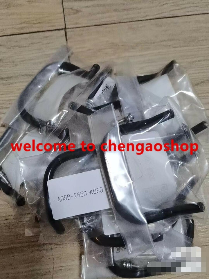 1pc NEW FANUC A05B-2650-K050 BRACKET HANDLE #V4E5 CH | eBay