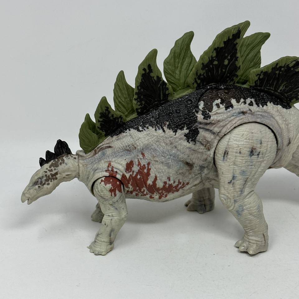 Jurassic World Gigantic Dino Trackers Stegosaurus Figure Mattel 2022 | eBay