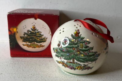 Vintage Spode Christmas Tree Ceramic Ornament Pine Scented Pomander ...