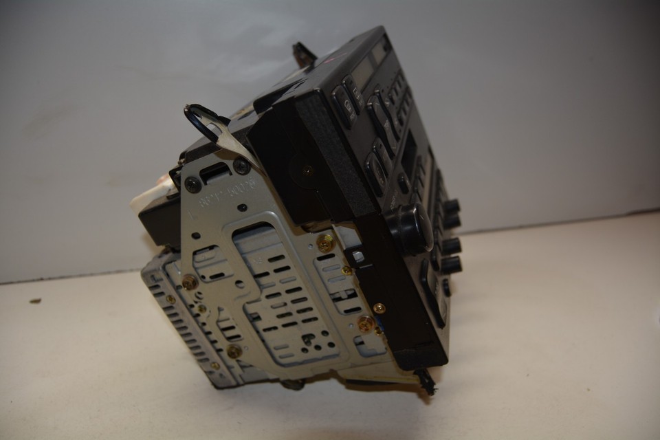 1993 - 1994 LEXUS LS400 RADIO AUDIO CASSETTE CONTROL PLAYER OEM, 86120 ...