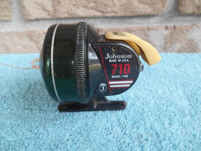 VINTAGE JOHNSON 710B SPINCAST FISHING REEL | eBay