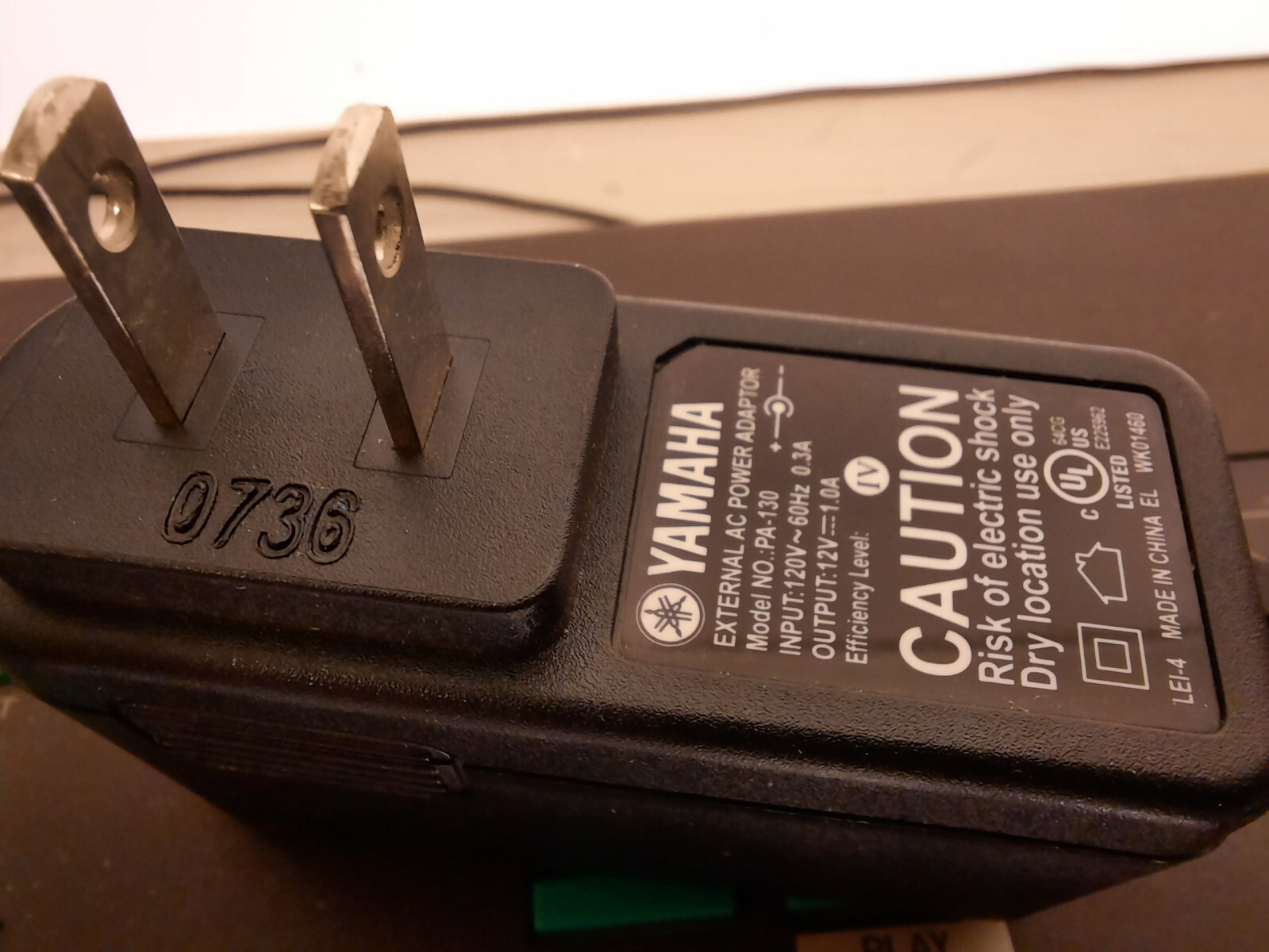 Yamaha DX27 DX 27 DX-27 Synthesizer Keyboard WORKS includes OEM AC plug ...