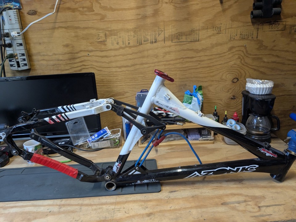 Azonic Avenger MTB Freeride Frame 150mm Aluminum 26" Large | eBay