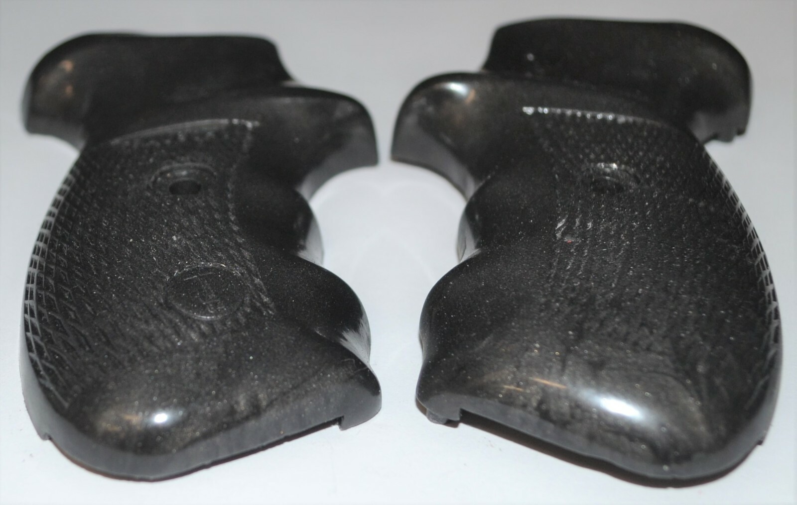 Manurhin MR88 pistol grips graphite black plastic with screw | eBay
