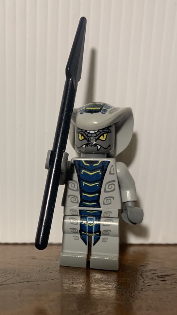 LEGO Ninjago Minifigure: RATTLA (njo033) Rise Of The Snakes (30088 ...