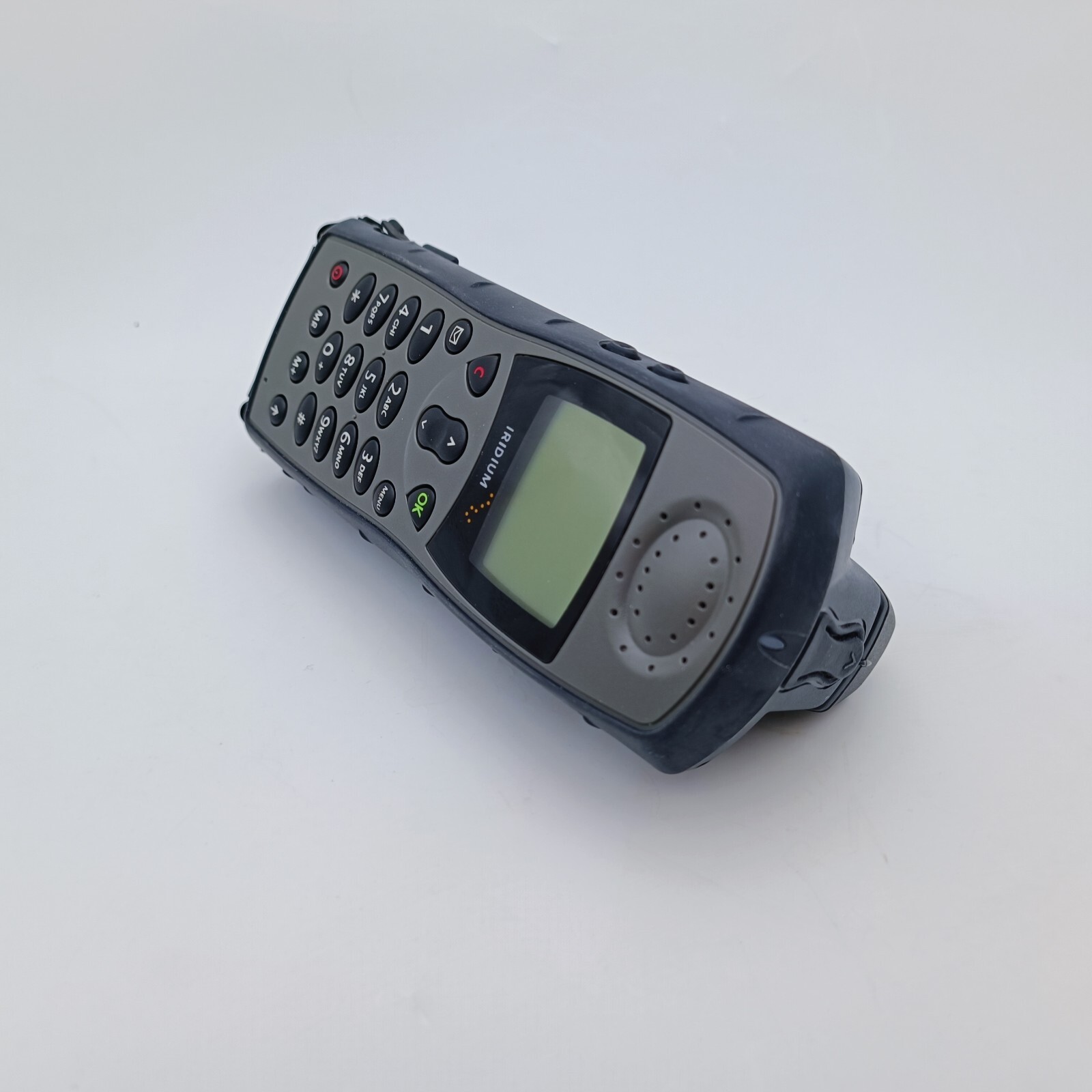 Iridium 9505A Satellite Phone w/ 12V Charger Accessories in Original ...