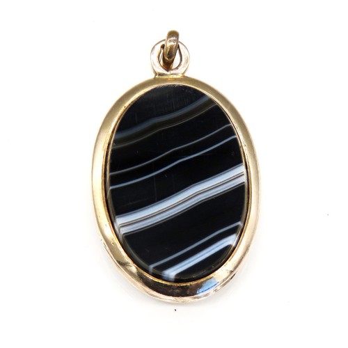Antique Victorian 14K Yellow Gold Striated Agate Stone Photo Locket ...