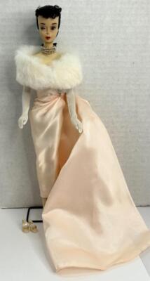 VINTAGE BRUNETTE BARBIE #3 DOLL in VINTAGE ENCHANGED EVENING #983 MINTY ...