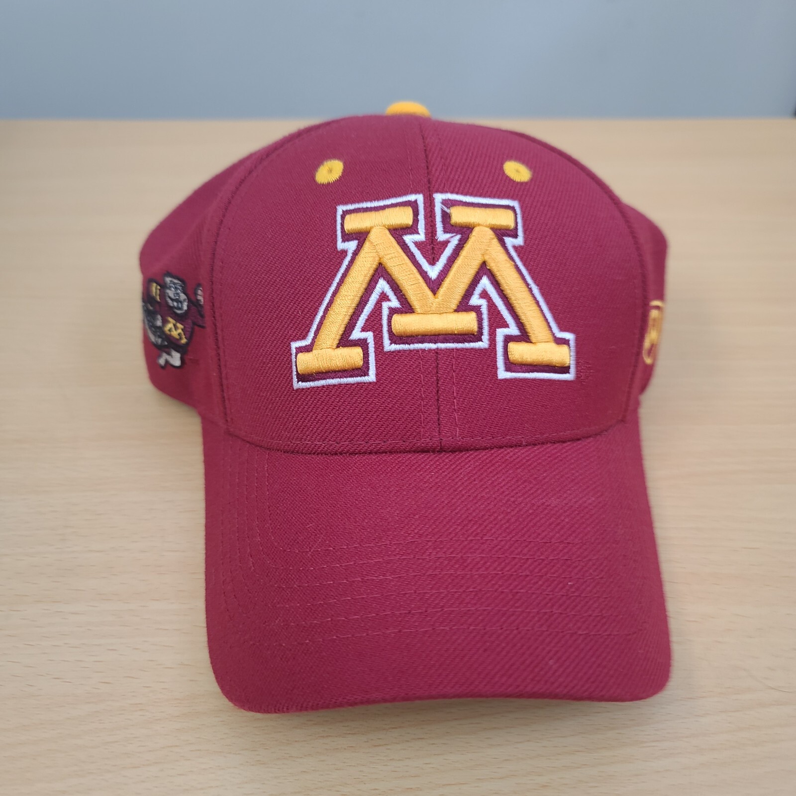 Minnesota Golden Gophers NCAA TOTW Maroon Baseball Cap Hat Strapback ...