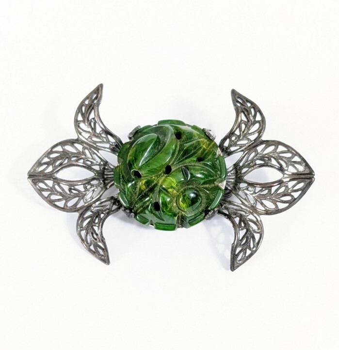 Flower Carved Pierced Marbled Green Bakelite Bow Broo… - Gem
