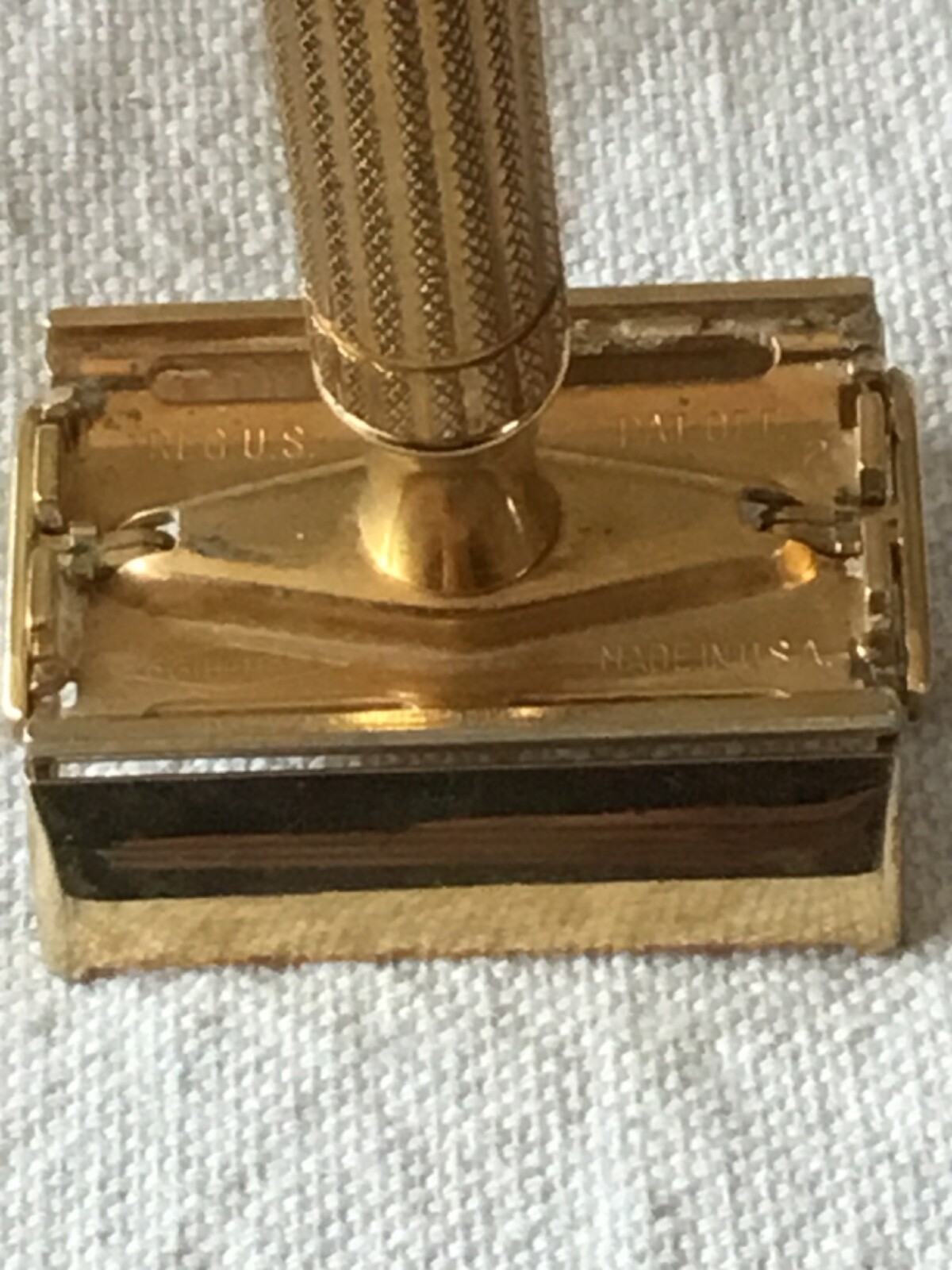 GILLETTE GOLD tone SAFETY RAZOR 1955 A 2 | eBay